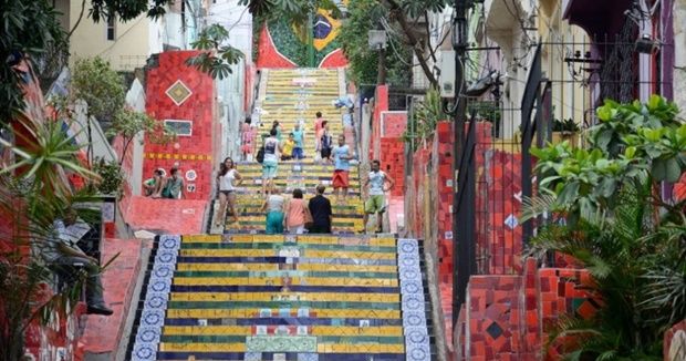 Melhores destinos: as escadarias que são pontos turísticos em todo o ...